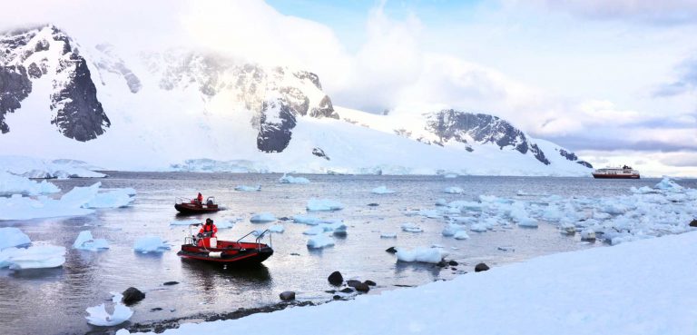 Camping in Antarctica: Overnight Experience (Tips & Guide)