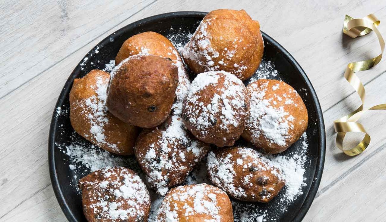 25 Belgium Food That Everyone Needs to Eat & Drink