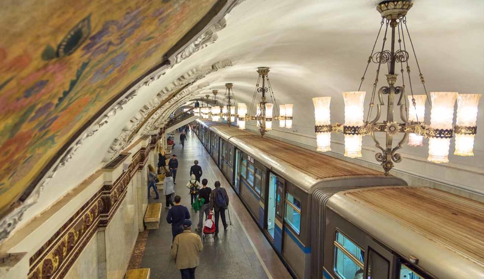 15 Most Beautiful Moscow Metro Stations (Top Tips & Guide)