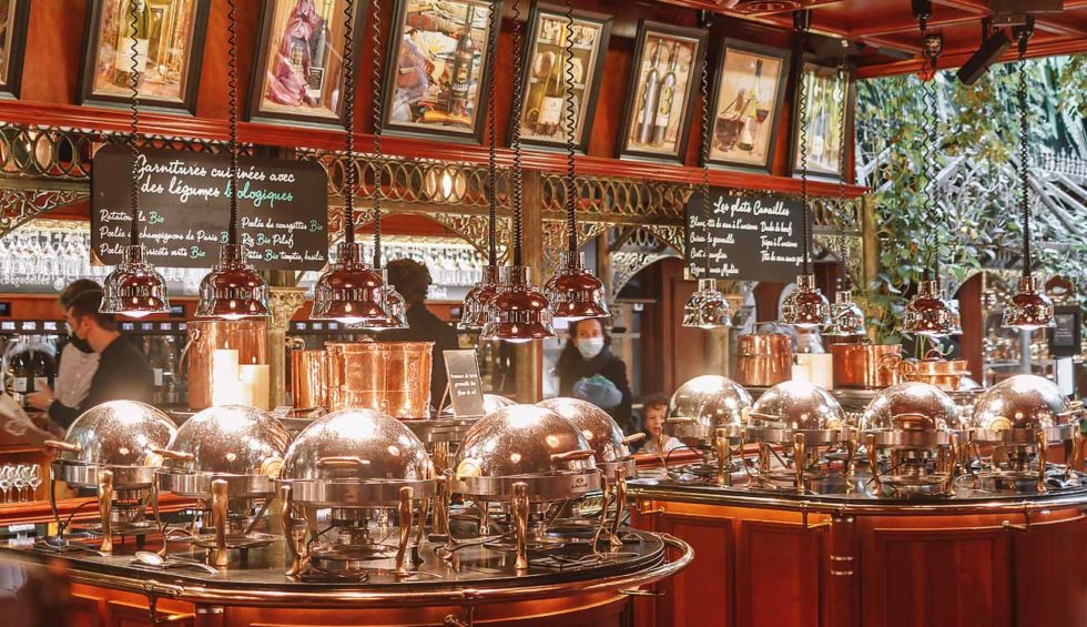 Les Grands Buffets: The Best All-You-Can-Eat Buffet Experience